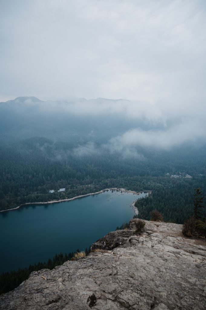 Hiking Elopement at Rattlesnake Ledge | Washington State - Wandering Peaks