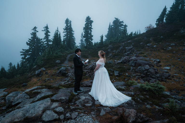 A Fall Mount Baker Elopement | Miranda + James - Wandering Peaks
