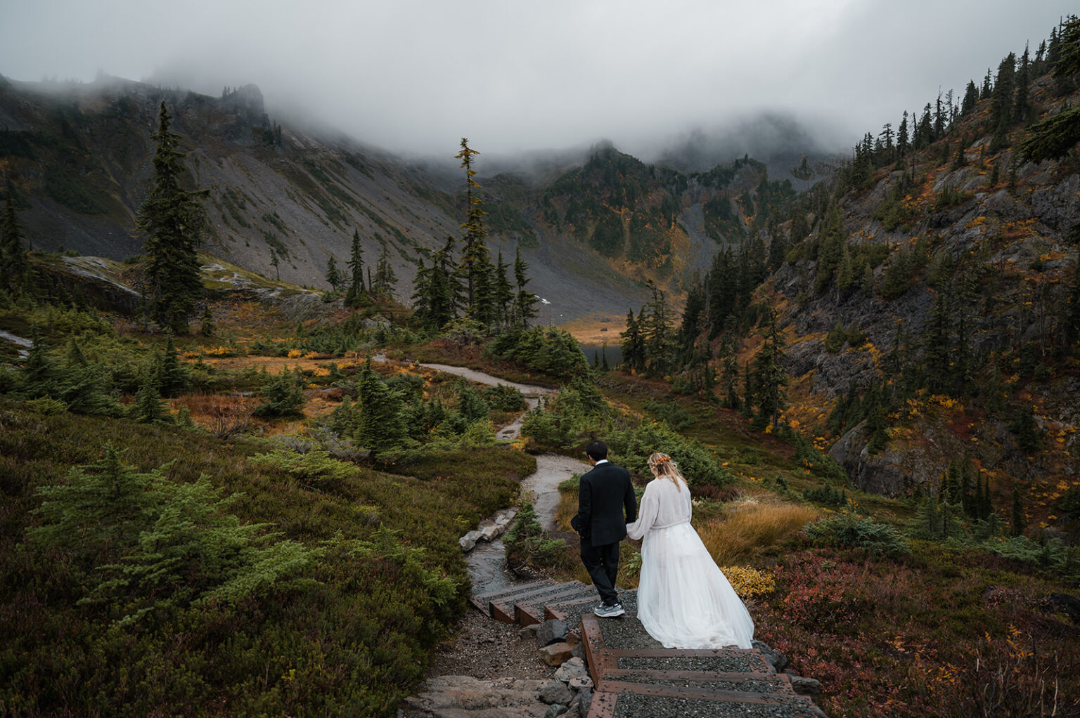 The Ultimate Artist Point Elopement Guide - Wandering Peaks
